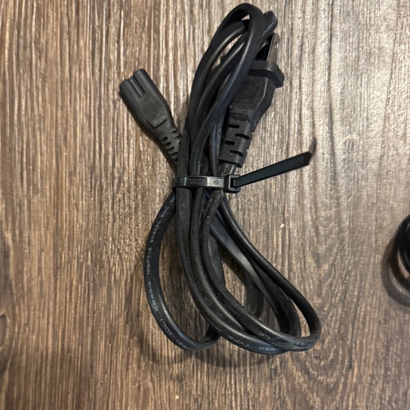 Universal | Computers, Laptops & Parts | Black 2prong Electronic Power ...